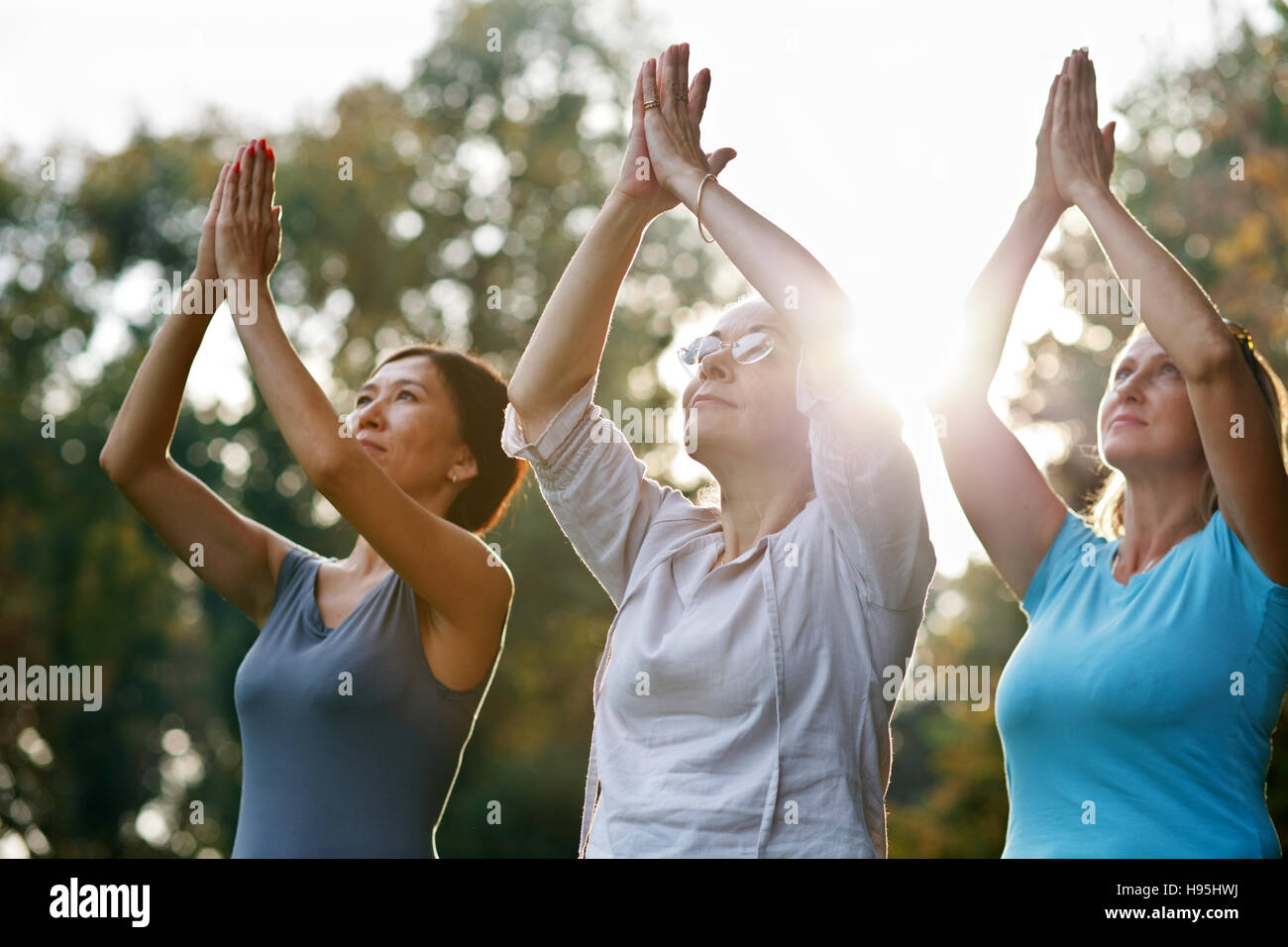 Mature ladies hi-res stock photography and images - Alamy