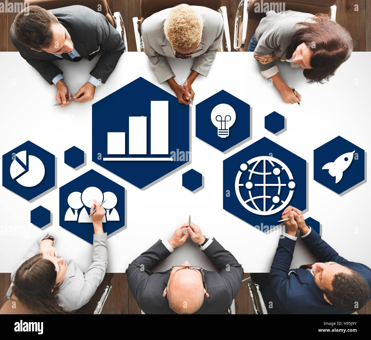 Global Business Strategy Planning Icon Concept Stock Photo - Alamy