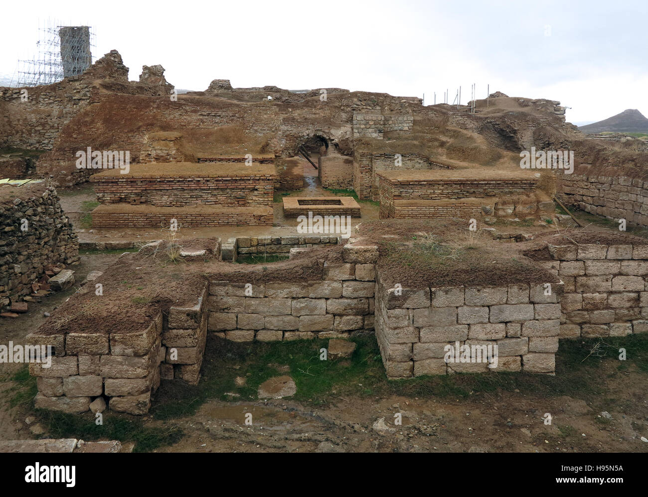 Iranian throne hi-res stock photography and images - Alamy