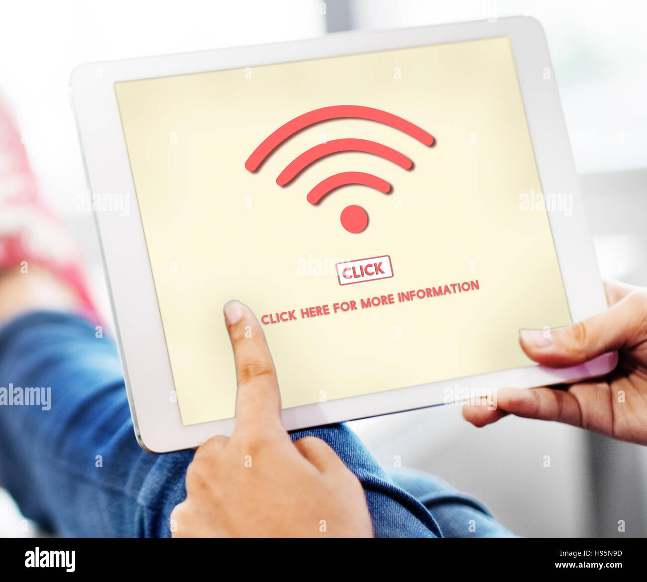 Wifi technology hi-res stock photography and images - Alamy
