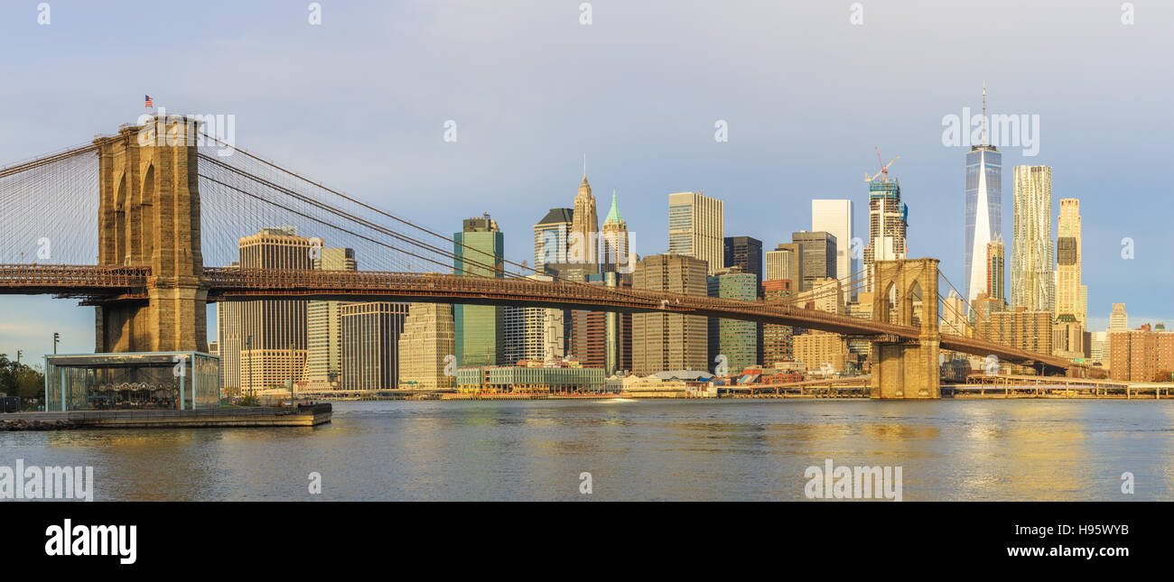 View to Manhattan from Brooklyn Bridge Park Stock Photo - Alamy