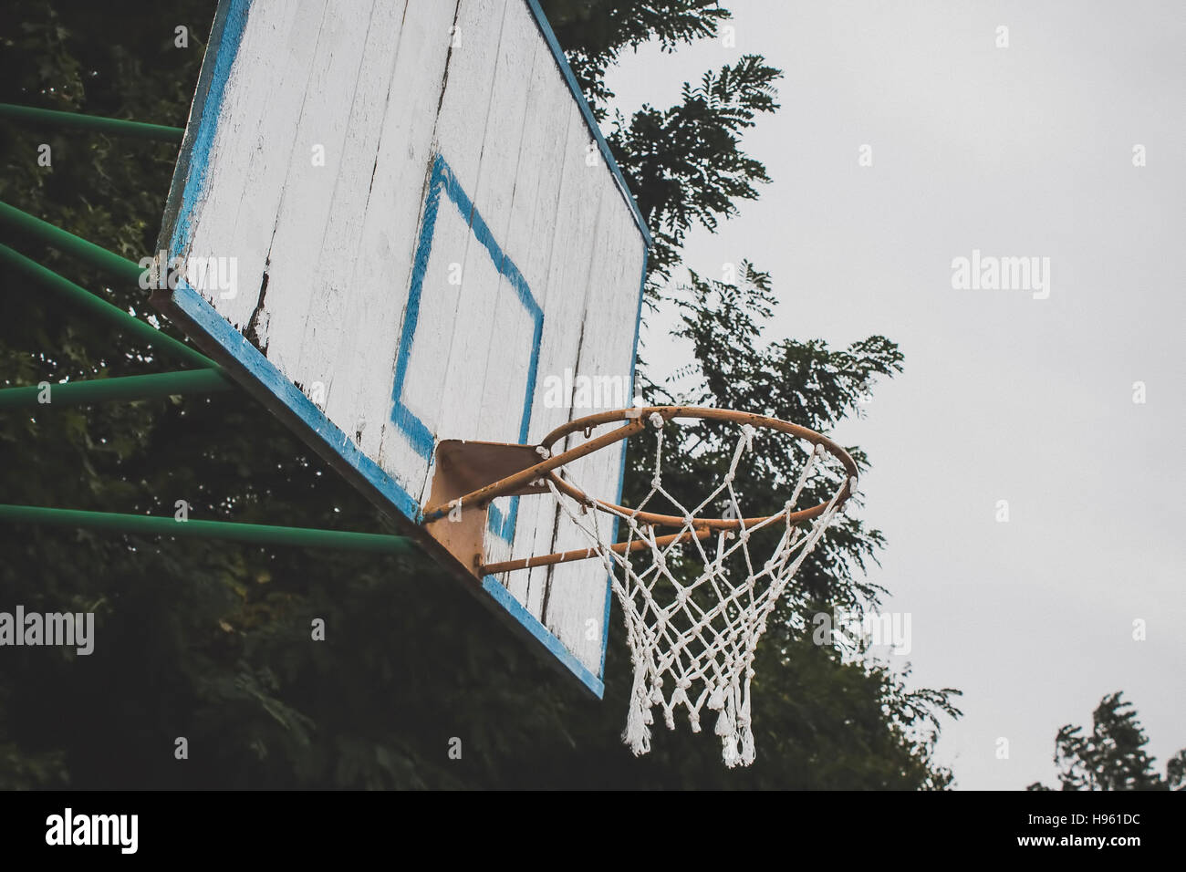 Basketball hoop in the public arena Stock Photo - Alamy