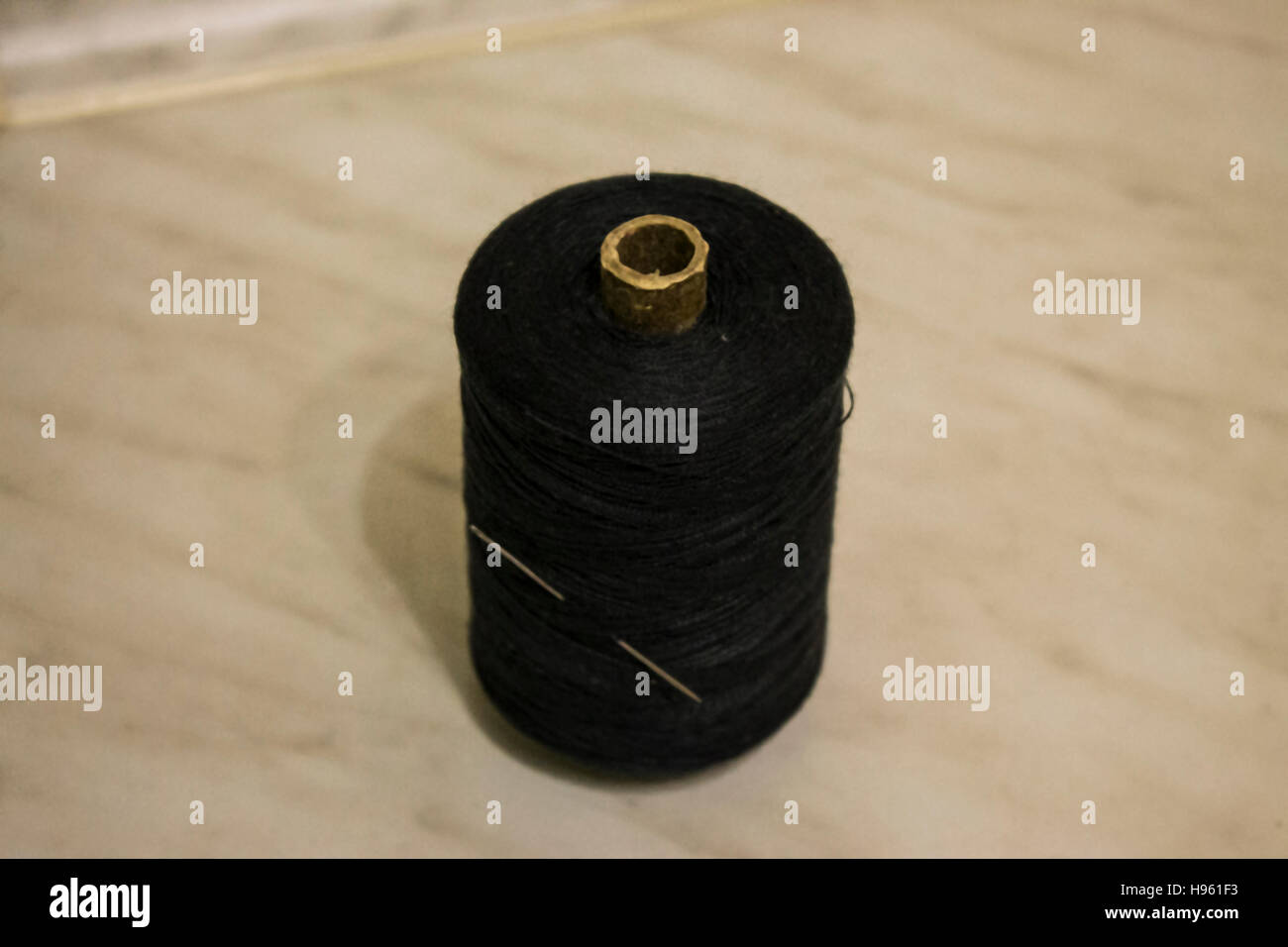 Thread group hi-res stock photography and images - Alamy