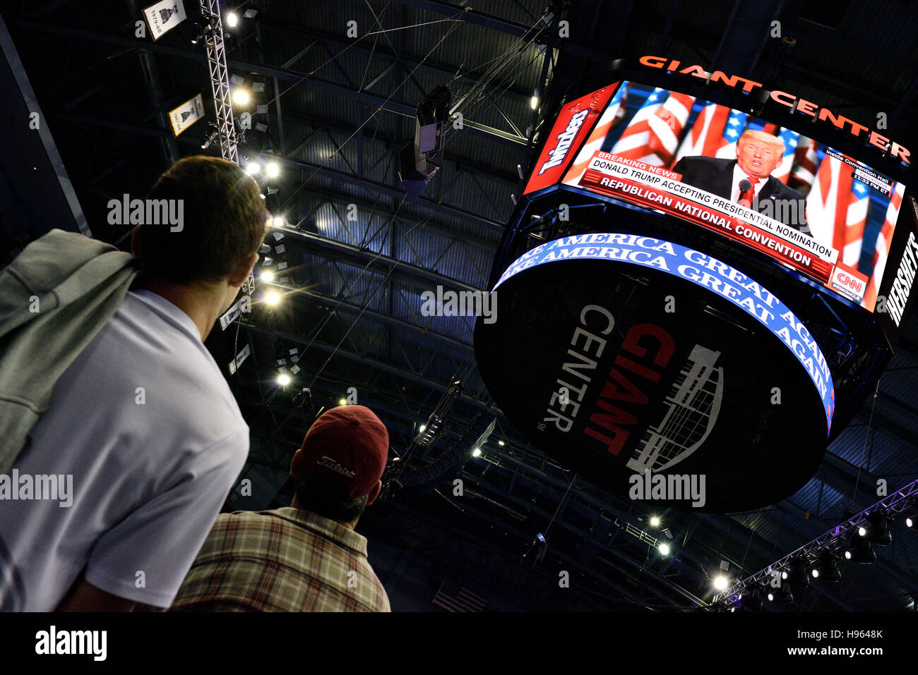 The Giant Center in Hershey, PA fills up ahead of a rally that ...