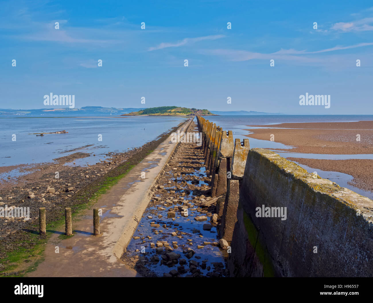 Scotland pylons High Resolution Stock Photography and Images - Alamy