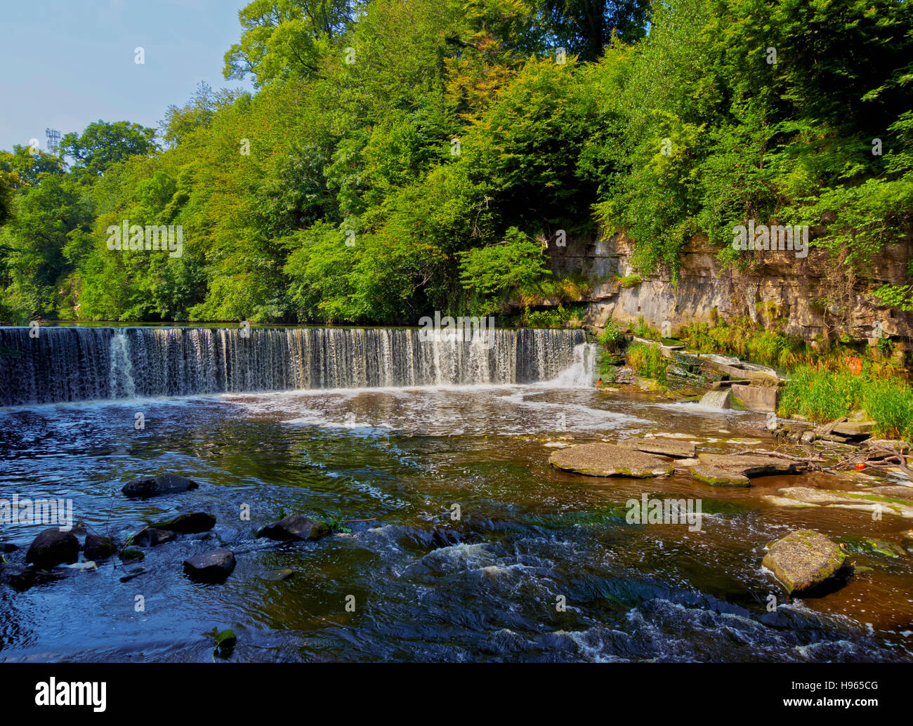 UK, Scotland, Edinburgh Area, Cramond Village, Waterfall on the River ...