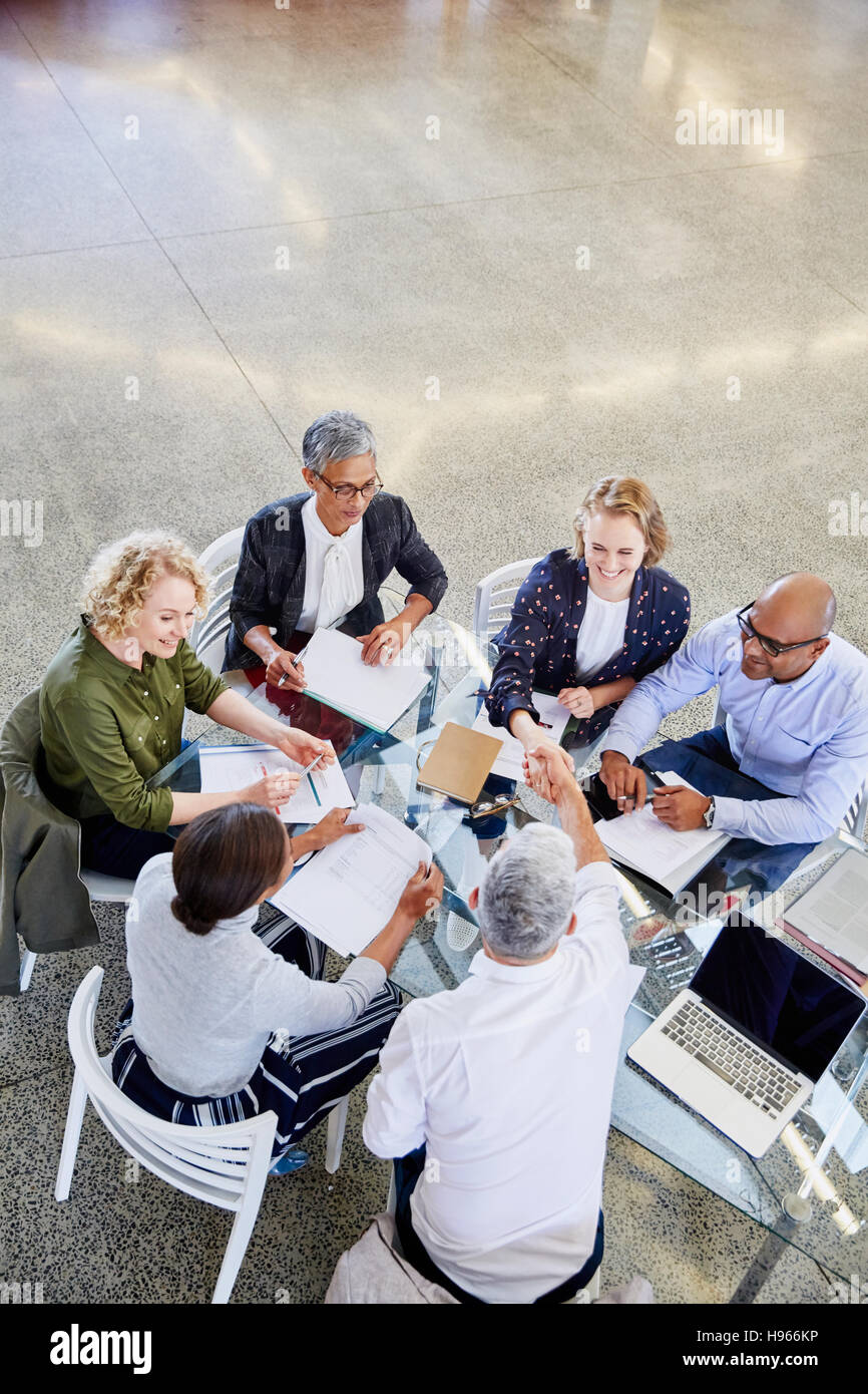 Handshaking caiaalamy hi-res stock photography and images - Alamy