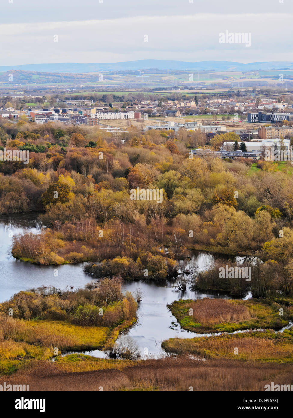 UK, Scotland, Edinburgh, Elevated view of the Duddingston Loch Stock ...