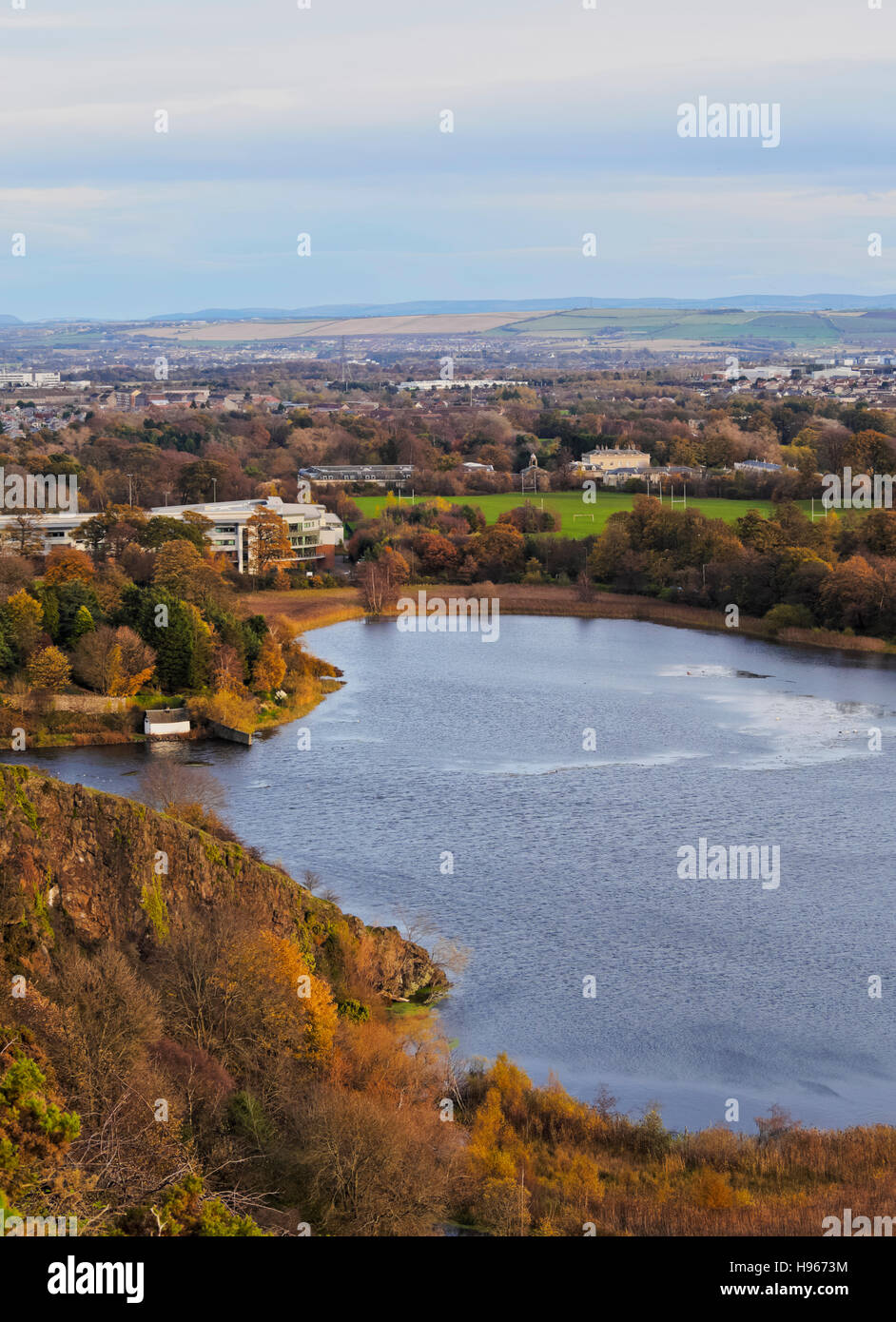 UK, Scotland, Edinburgh, Elevated view of the Duddingston Loch Stock ...