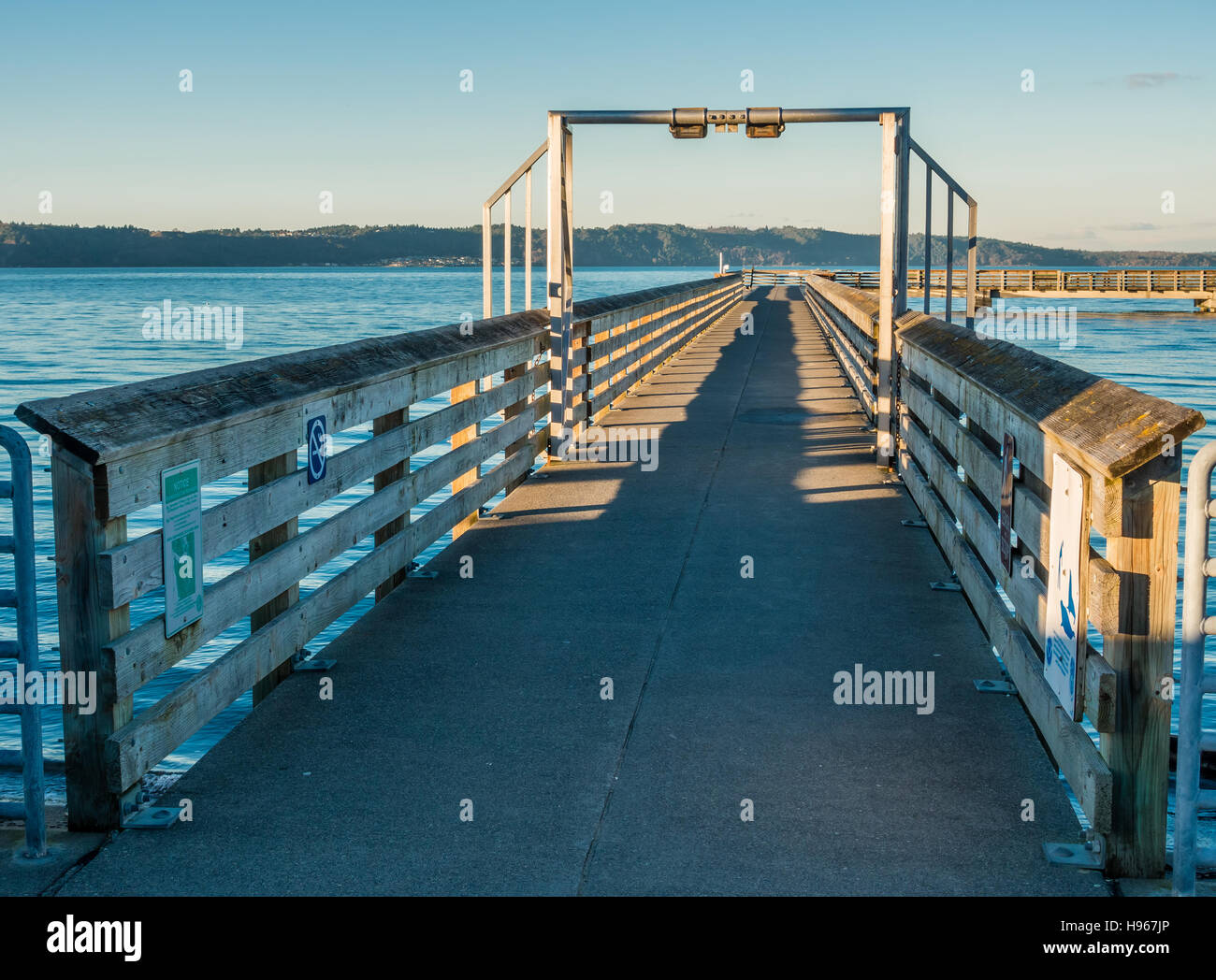 A view of the fishing pier in Dash Point, Washington at high tide Stock ...