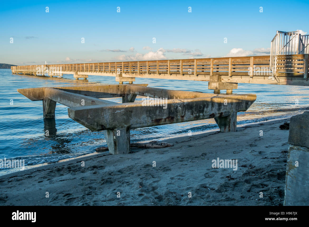 A view of the fishing pier in Dash Point, Washington at high tide Stock ...