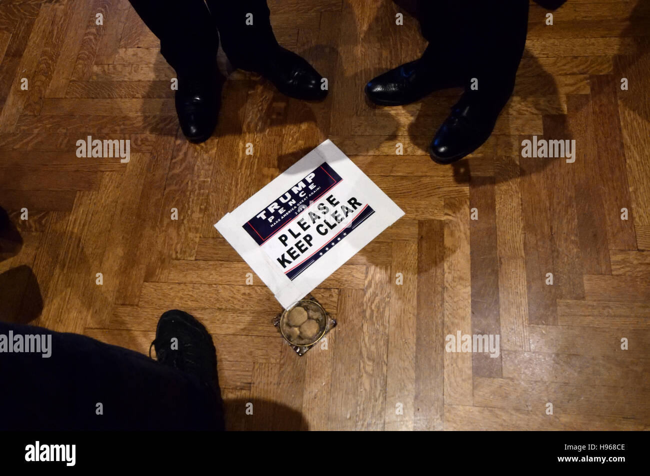 Mike flynn hi-res stock photography and images - Alamy
