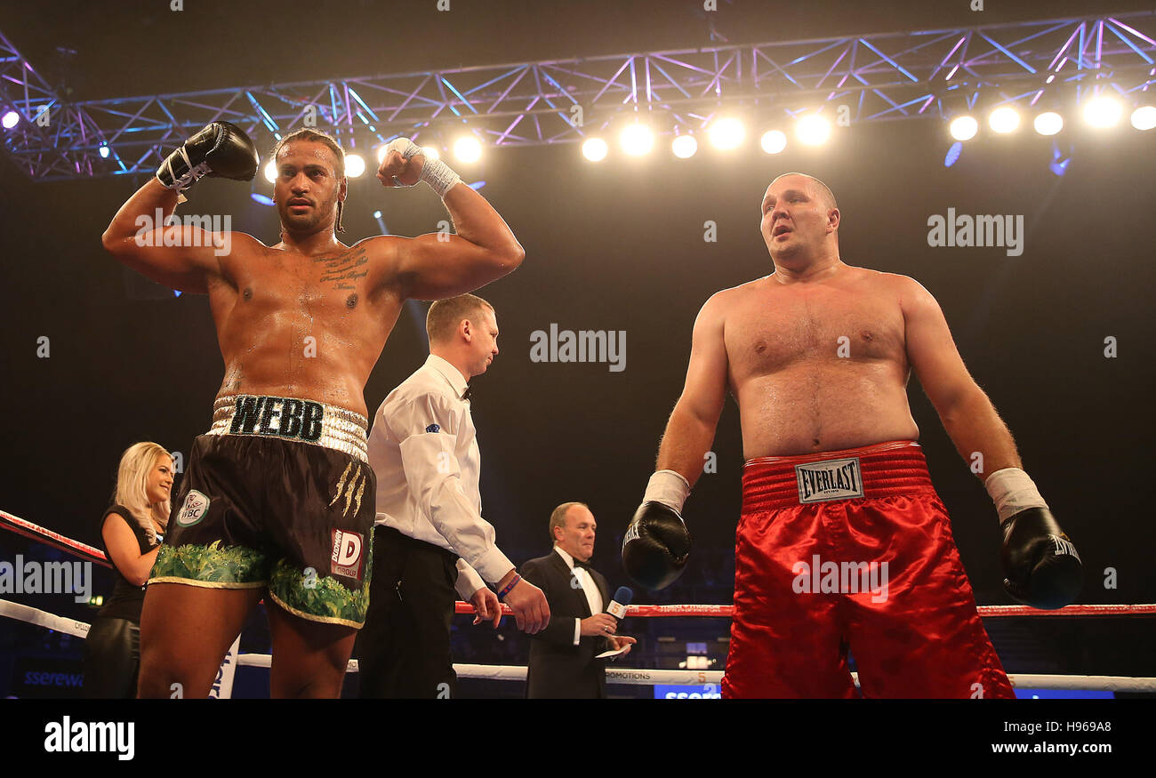 Nick Webb celebrates winning against Ivica Perkovic at the Wembley SSE ...