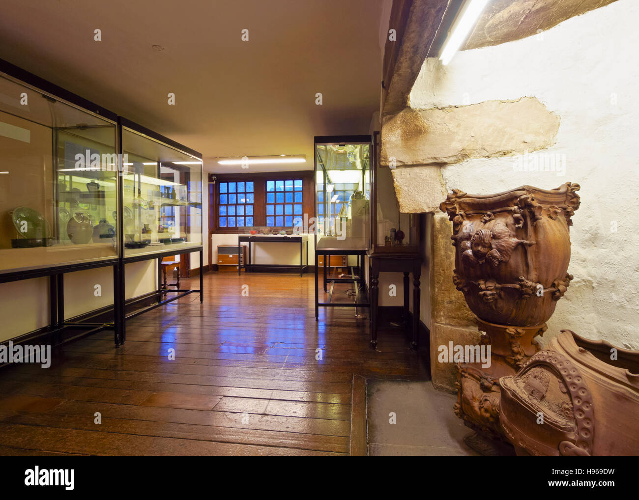 Edinburgh museum exhibition hi-res stock photography and images - Alamy