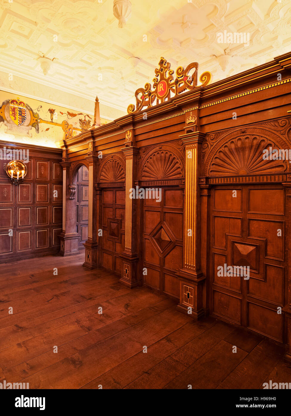 Edinburgh castle interior hi-res stock photography and images - Alamy