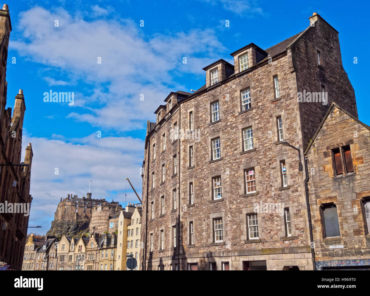 UK, Scotland, Edinburgh, View of the Old Town Stock Photo - Alamy