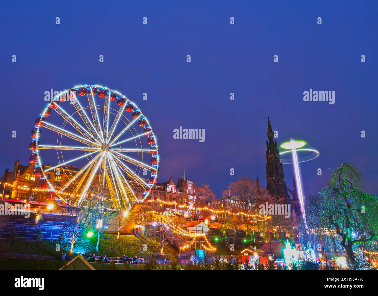 UK, Scotland, Lothian, Edinburgh, Twilight view of the Big Wheel on the ...