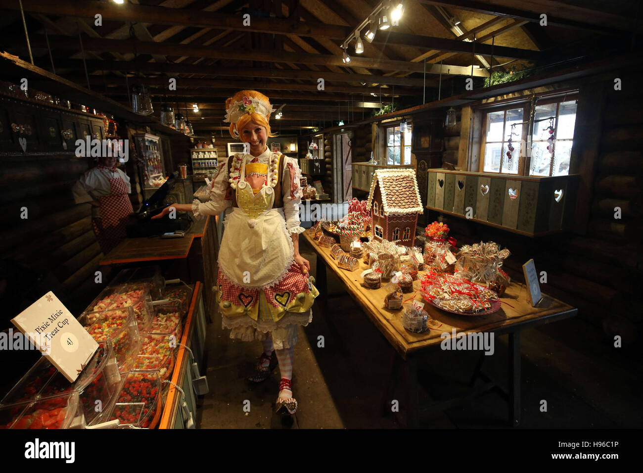 Pixie shop hi-res stock photography and images - Alamy