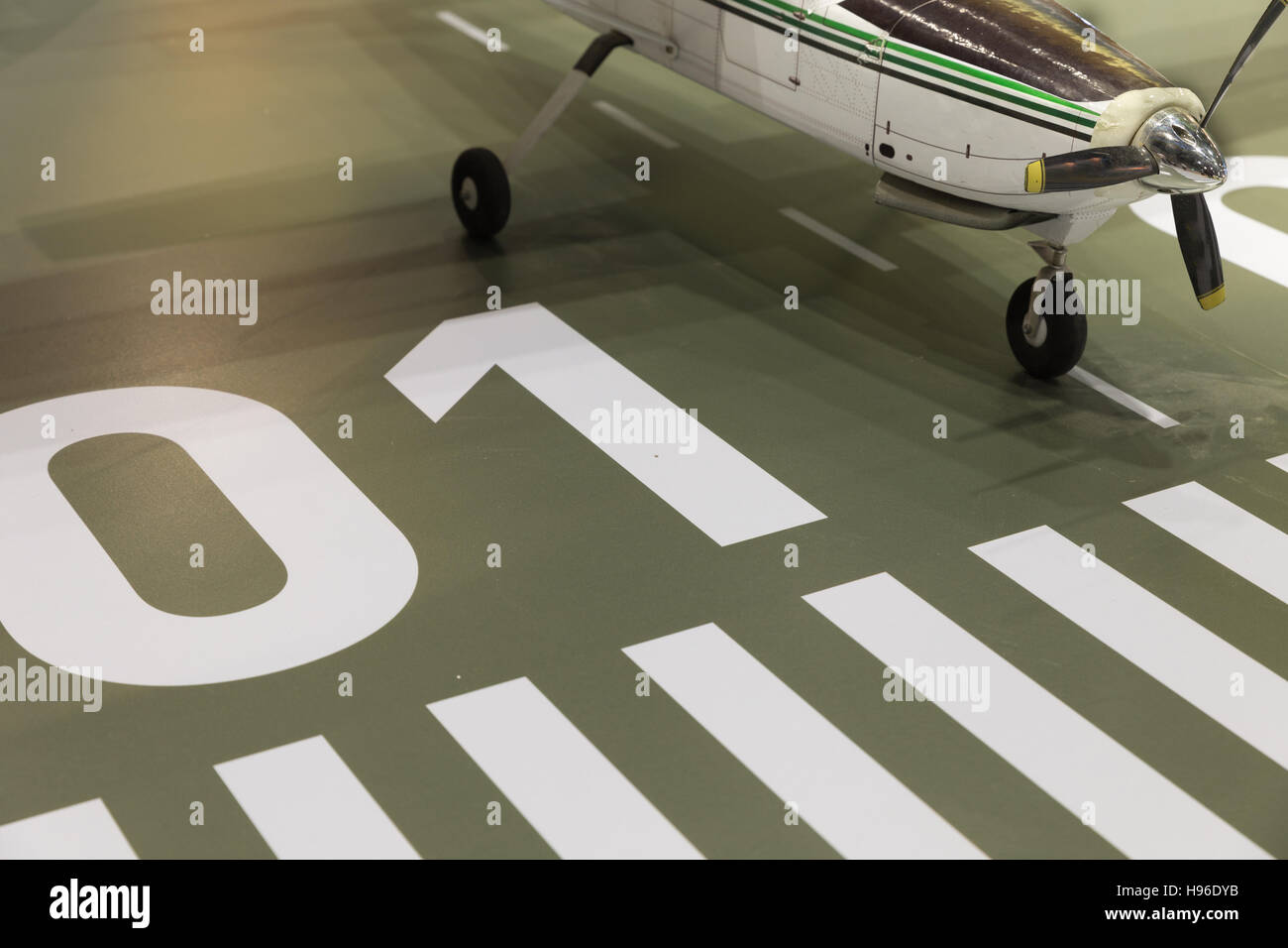 white airplane aircraft aeroplane metal miniature model Stock Photo - Alamy