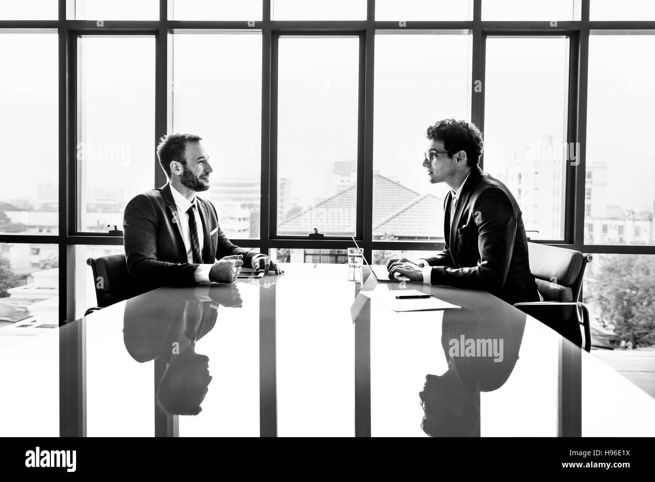 Businessmen Discussion Office Concept Stock Photo - Alamy