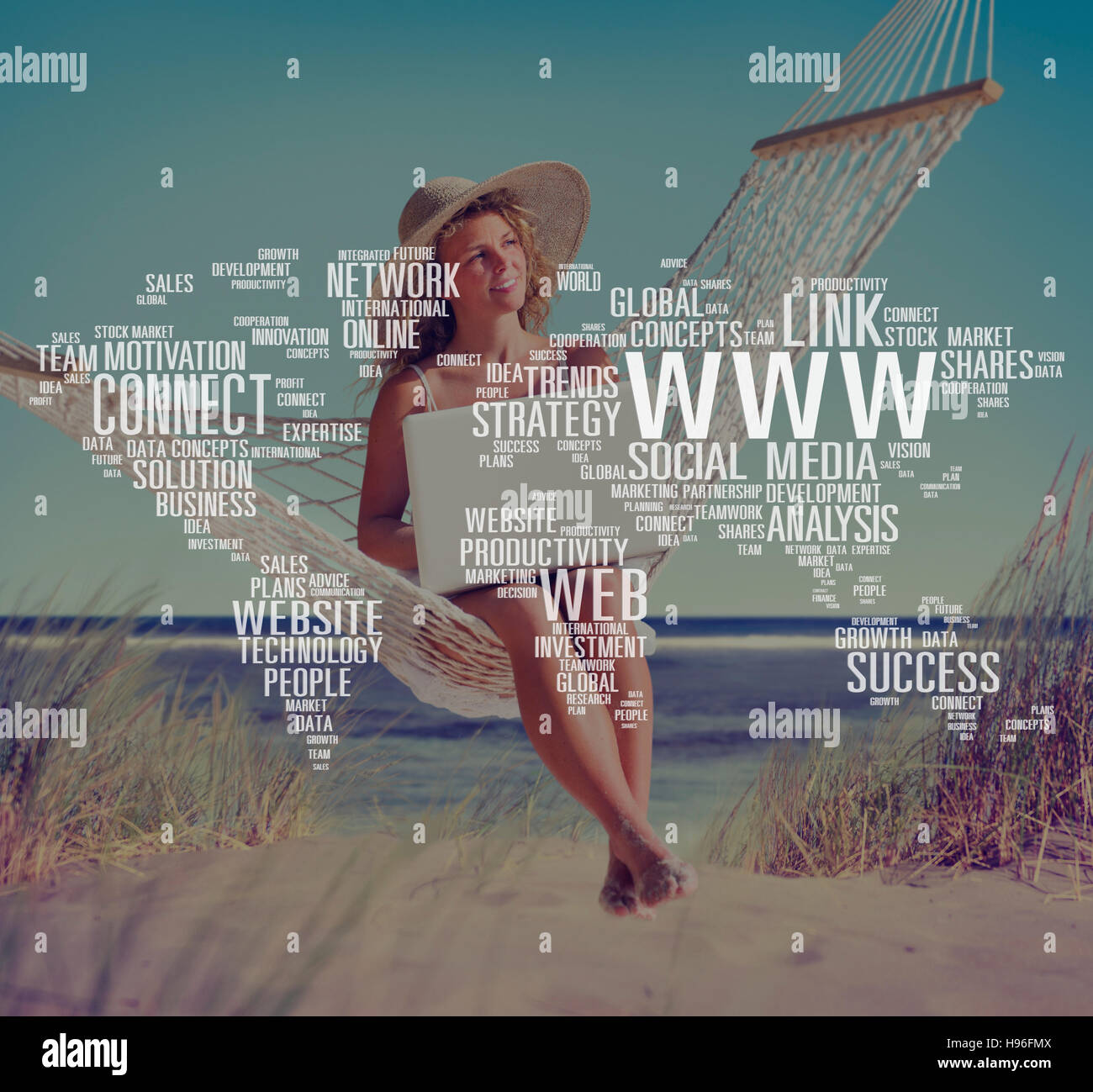 Internet global hi-res stock photography and images - Alamy