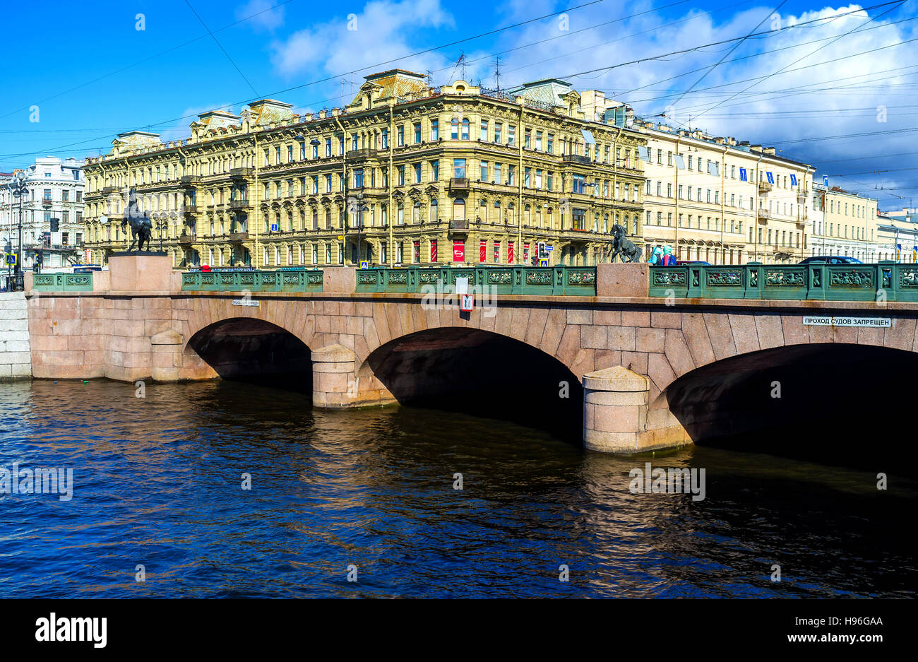 The best way to enjoy the Anichkov Bridge with the masterpiece statues ...