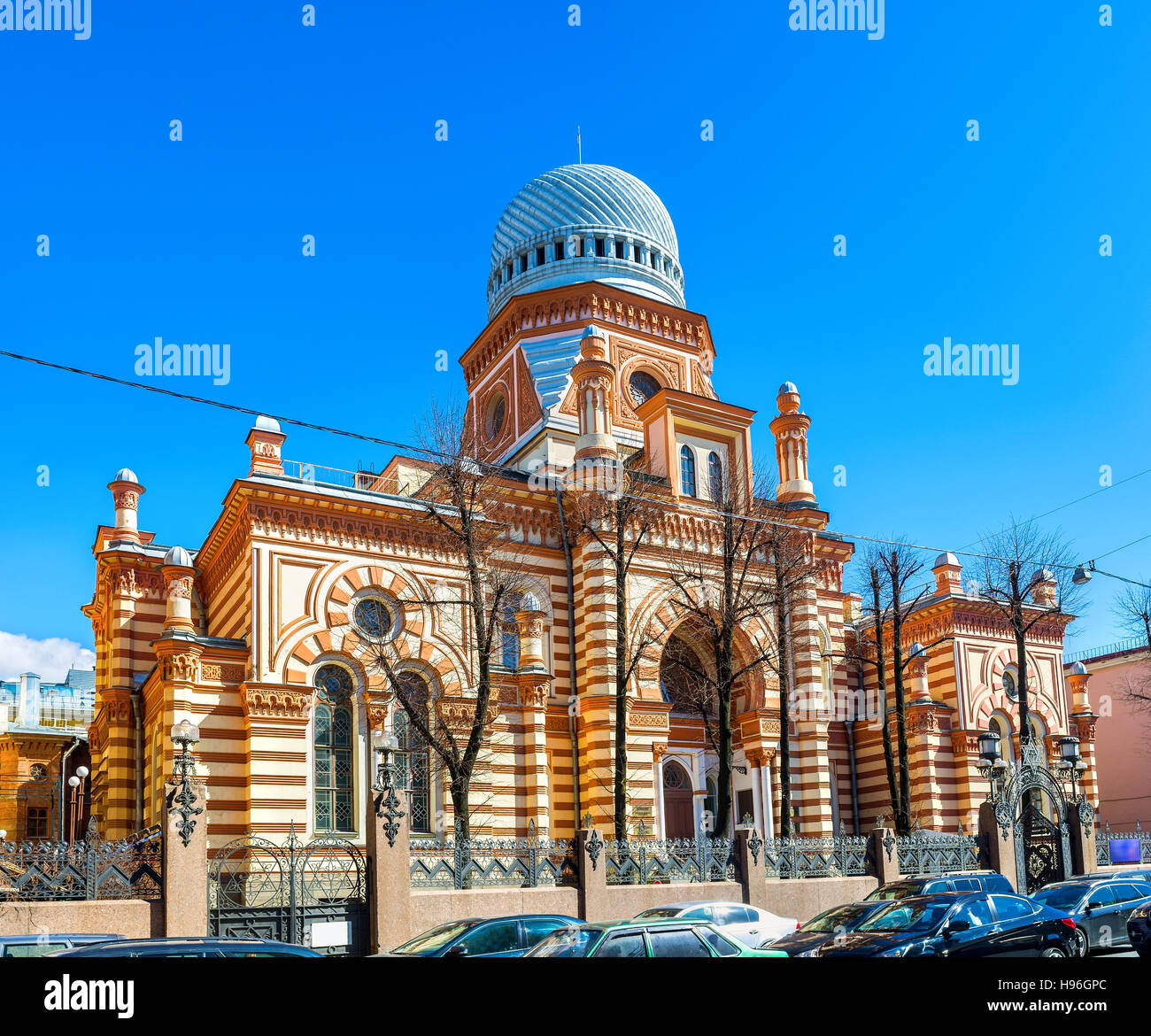 The scenic building of Grand Choral Synagogue with ribbed Arabesque ...