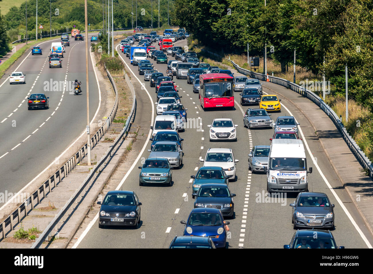 Cars queuing on the A23 to get into Brighton Stock Photo - Alamy