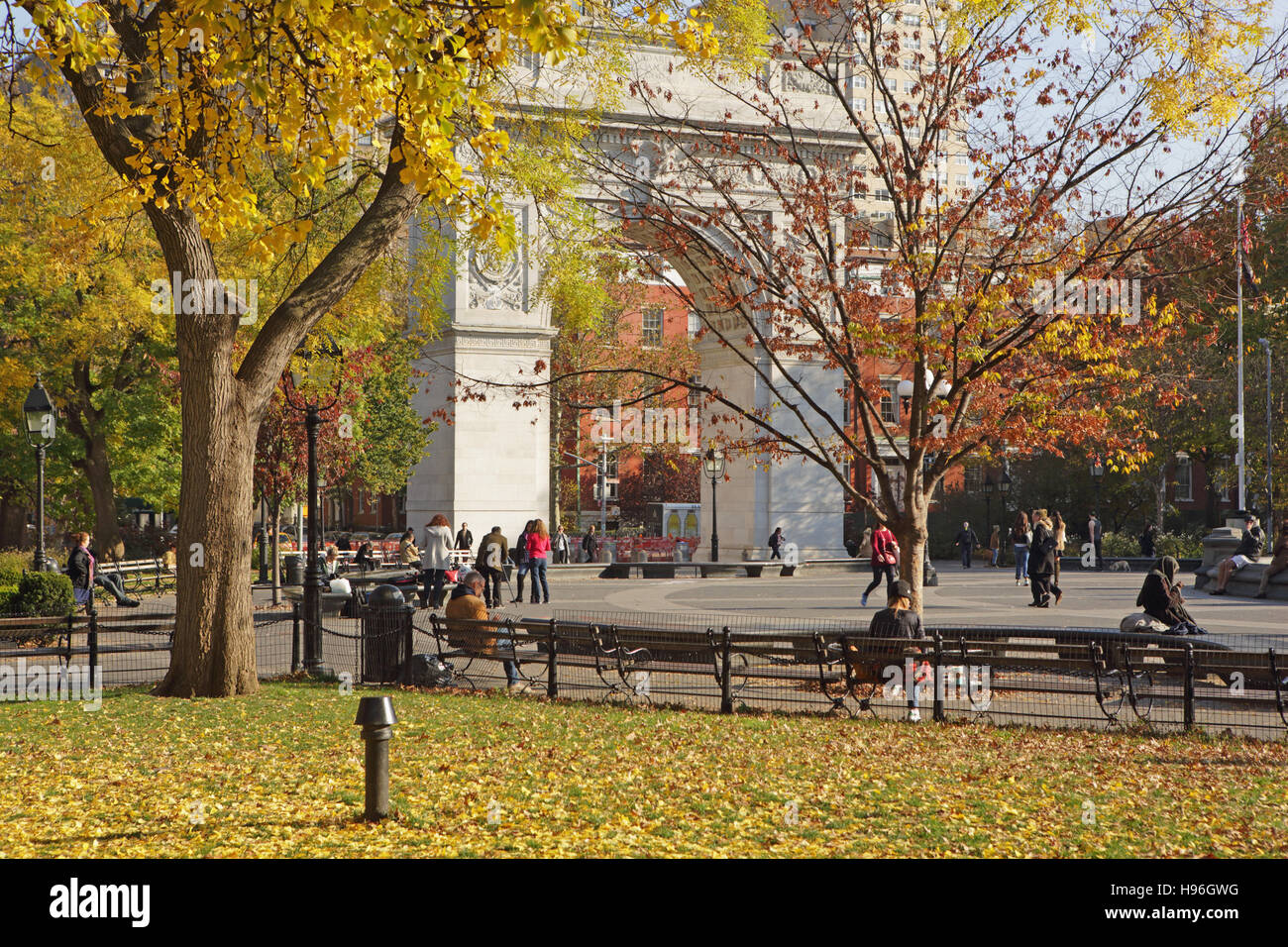 Washington Square Park, New York, on a warm sunny autumn morning ...
