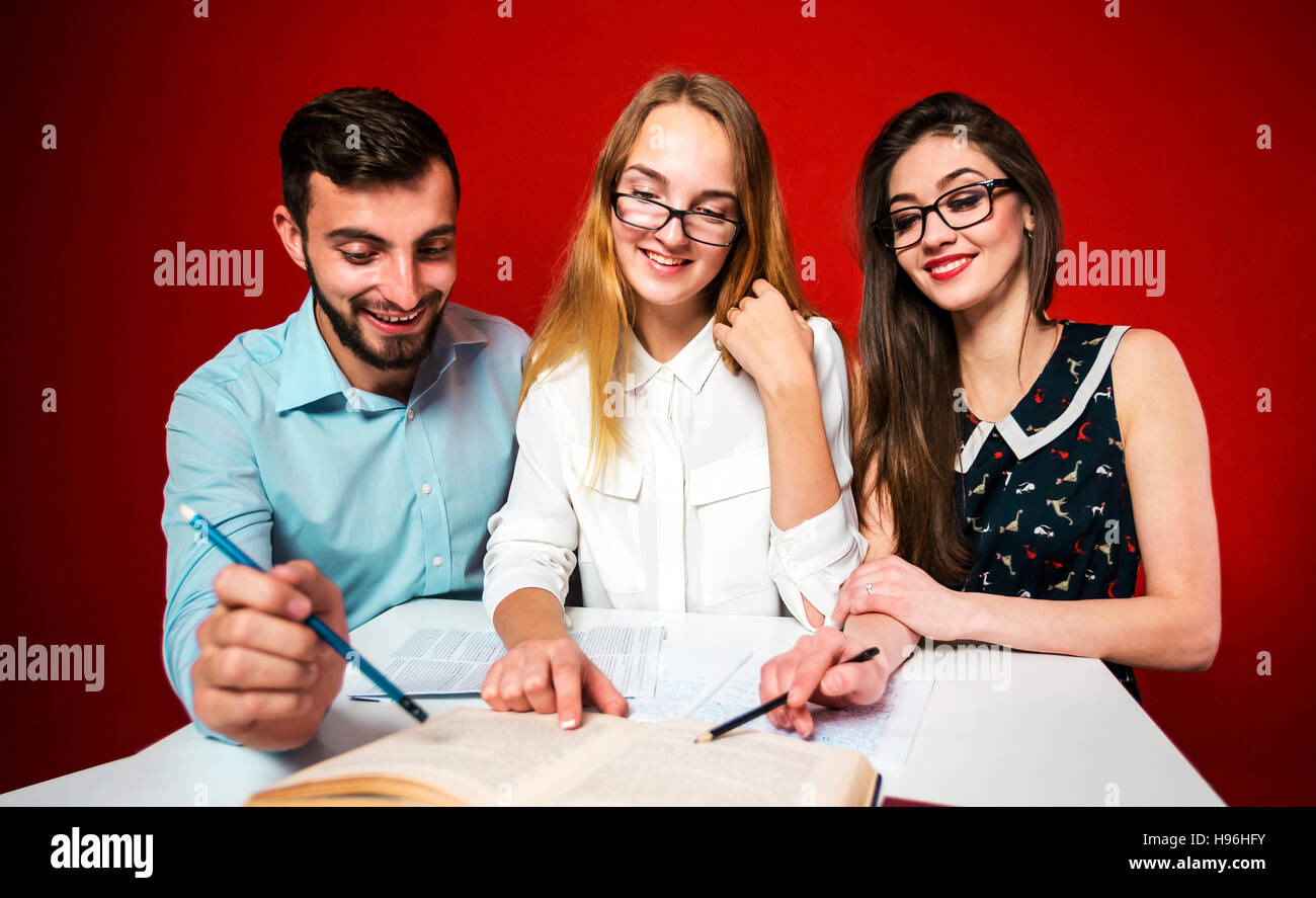 Group of Students Have a Friendly Study Discussion Stock Photo - Alamy