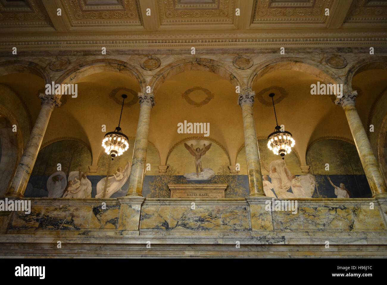 The iconic Beux Arts Classical Boston Public Library in Copley Square ...