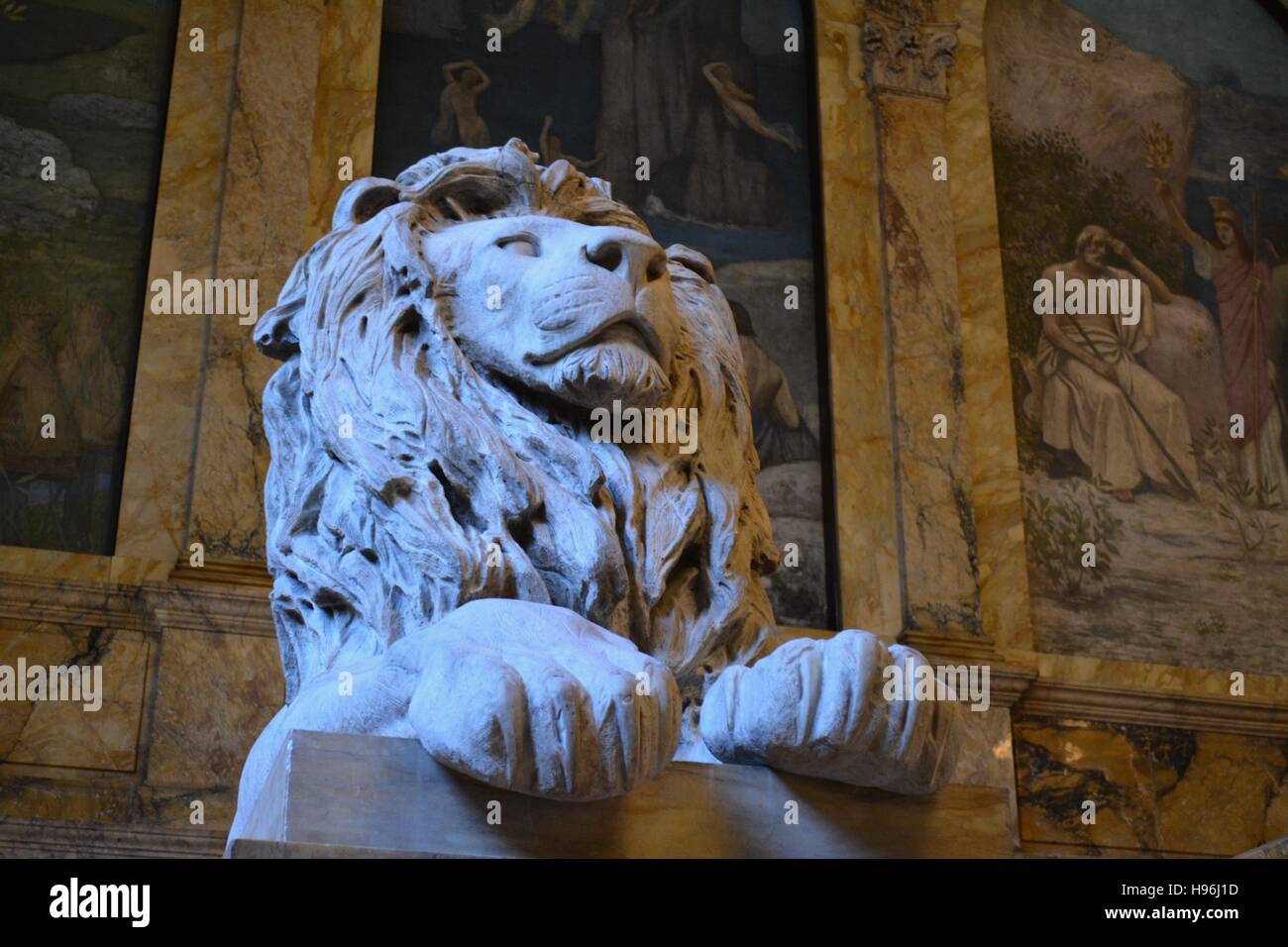 The iconic Beux Arts Classical Boston Public Library in Copley Square ...