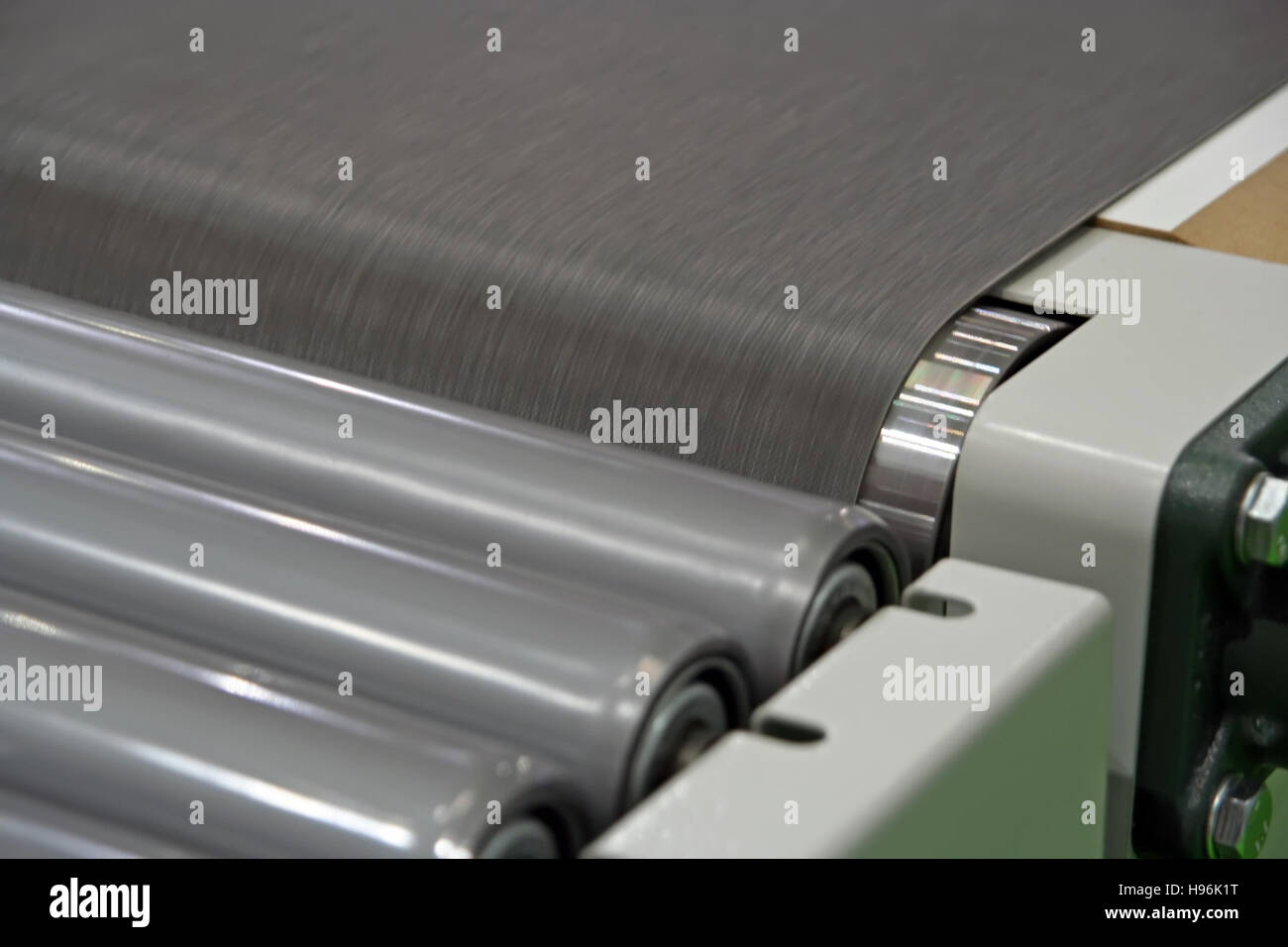 Factory conveyor belt hi-res stock photography and images - Alamy