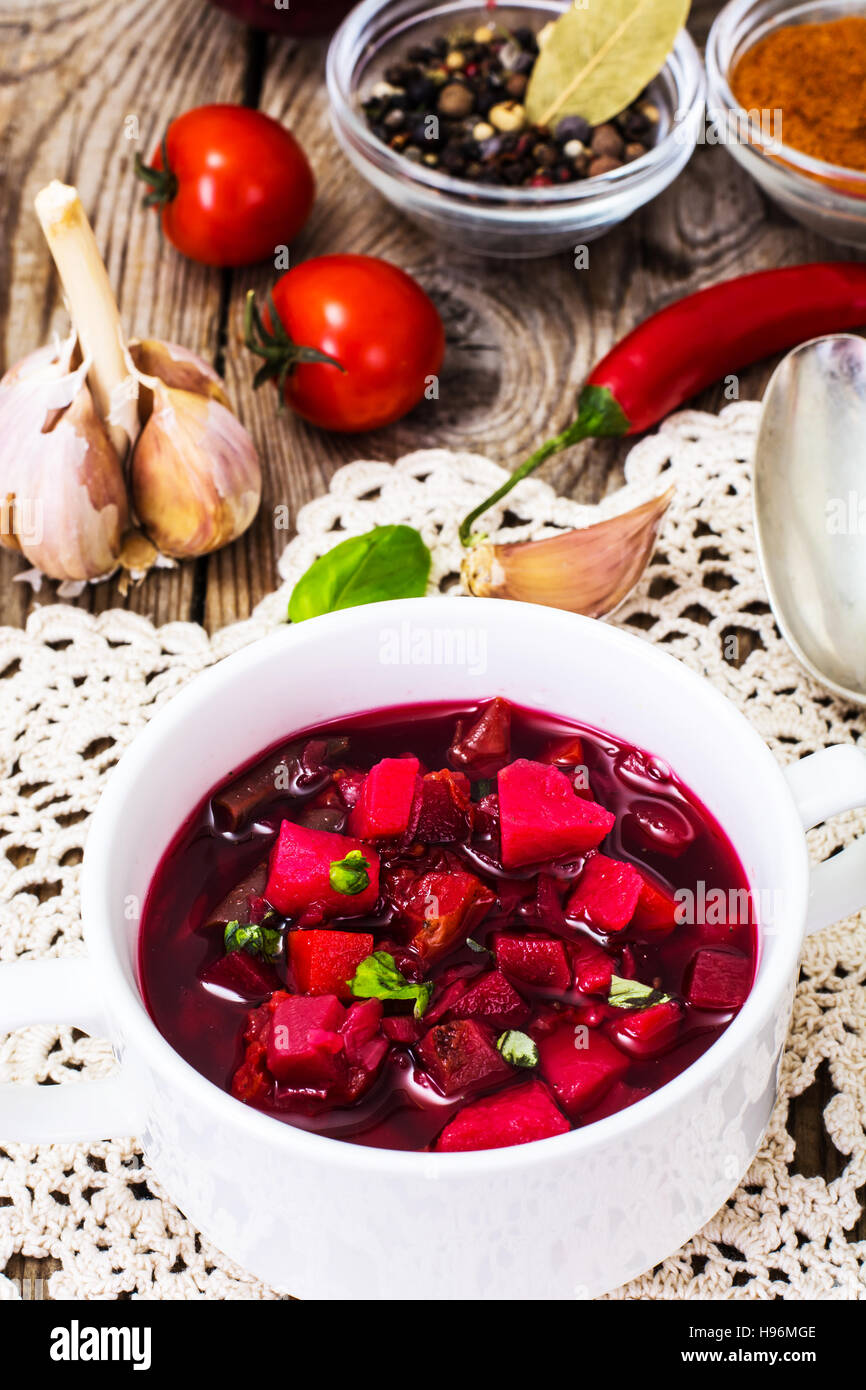 Food without meat. Vegetarian vegetable soup with beetroot. Studio ...