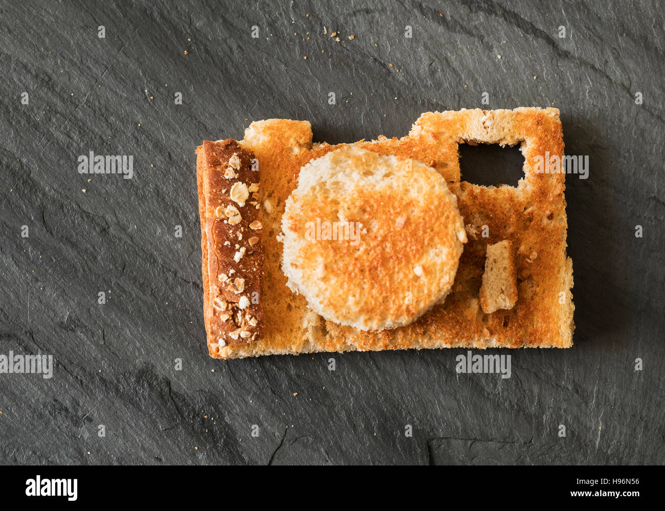 Camera shaped toast bread on table Stock Photo - Alamy