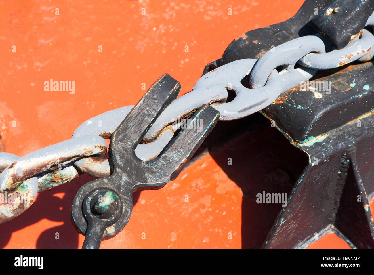 Chain hook hi-res stock photography and images - Alamy
