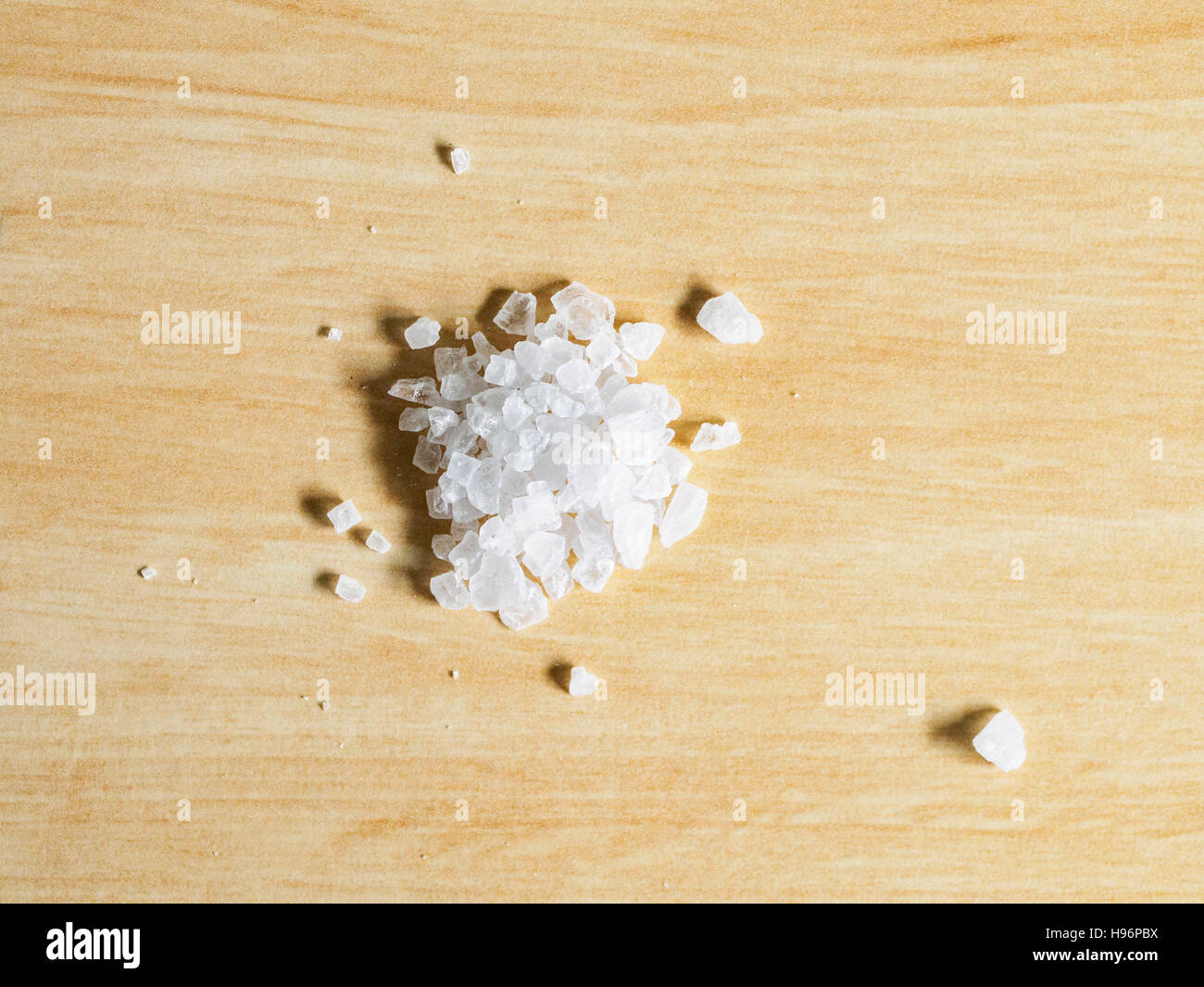 Salt on wood Stock Photo - Alamy