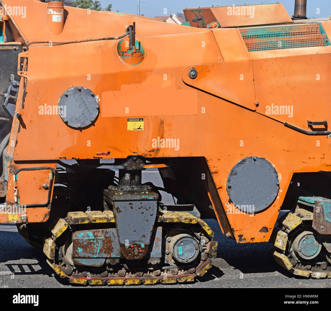 Road scraper vehicle at the road construction Stock Photo - Alamy