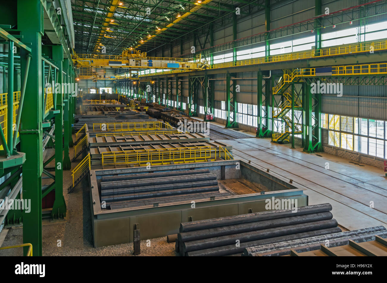 Manufactory the storage and shipment of finished products in electric ...