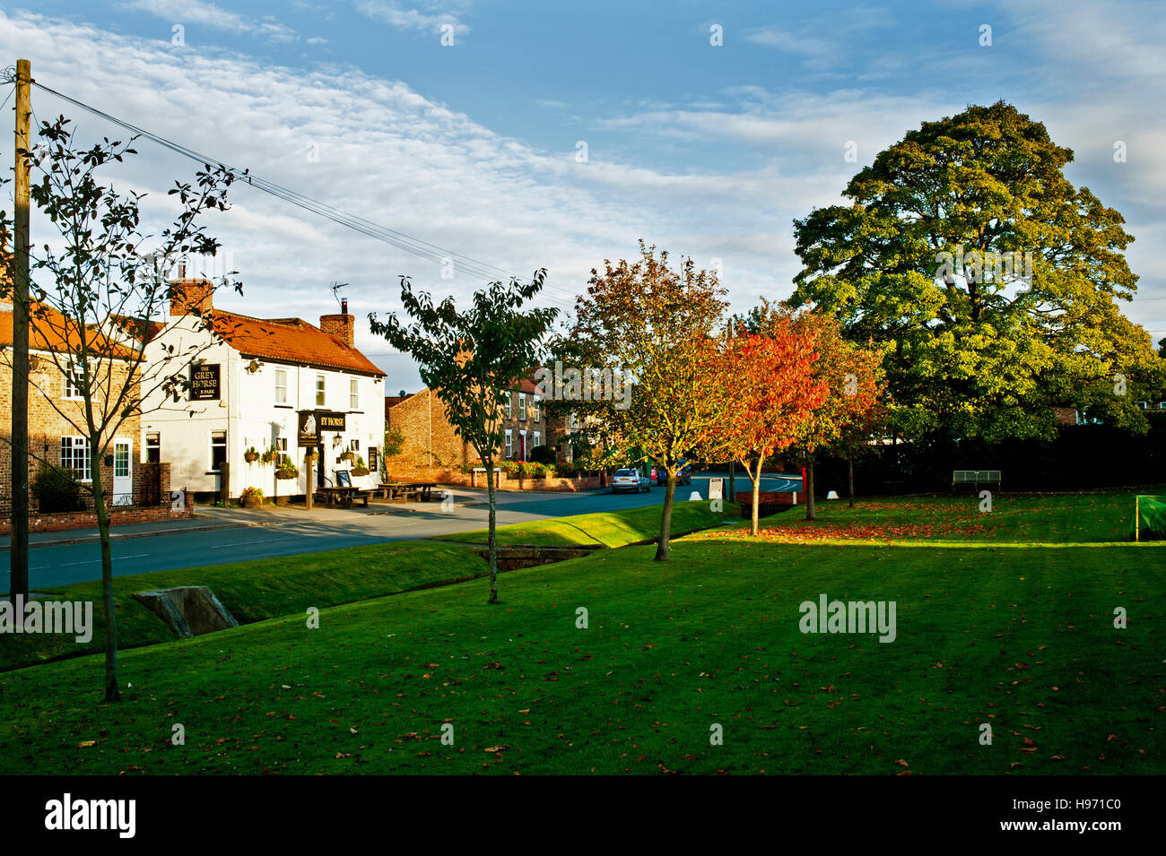 Elvington hi-res stock photography and images - Alamy