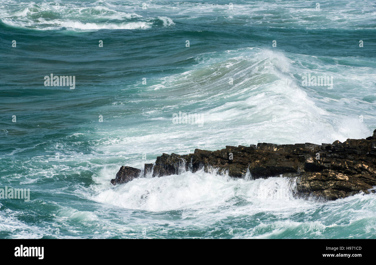 ble waves and white water with rocks in the ocean sea Stock Photo - Alamy