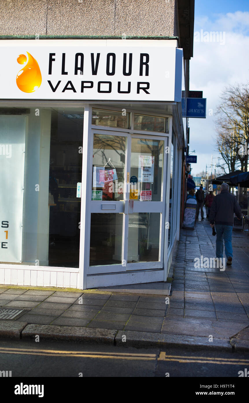 Vape shop uk hi-res stock photography and images - Alamy
