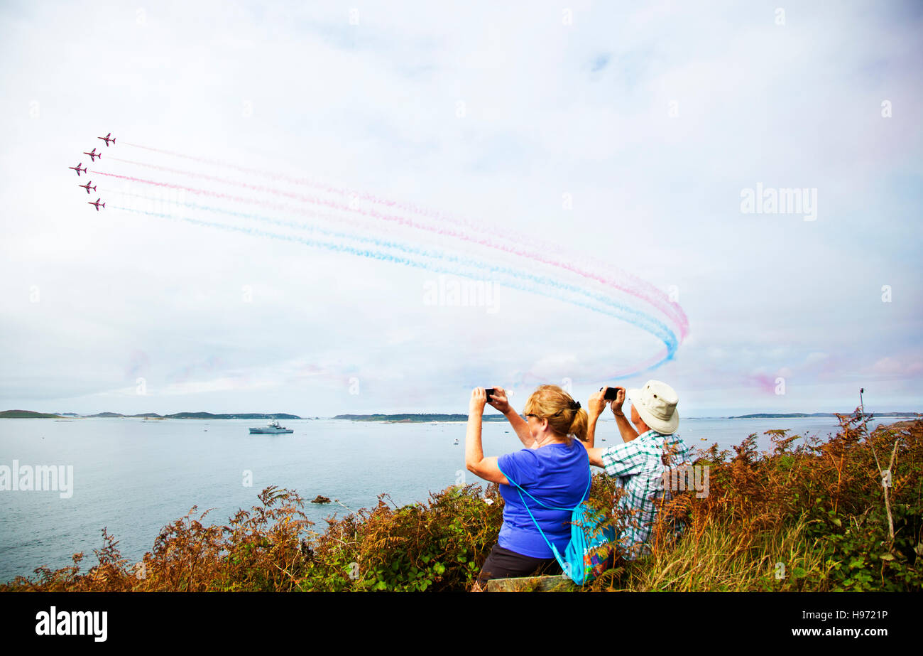 The red arrows in the Isles of Scilly,Cornwall,UK Stock Photo - Alamy