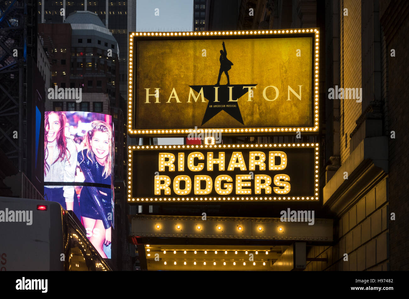 Hamilton musical show hi-res stock photography and images - Alamy