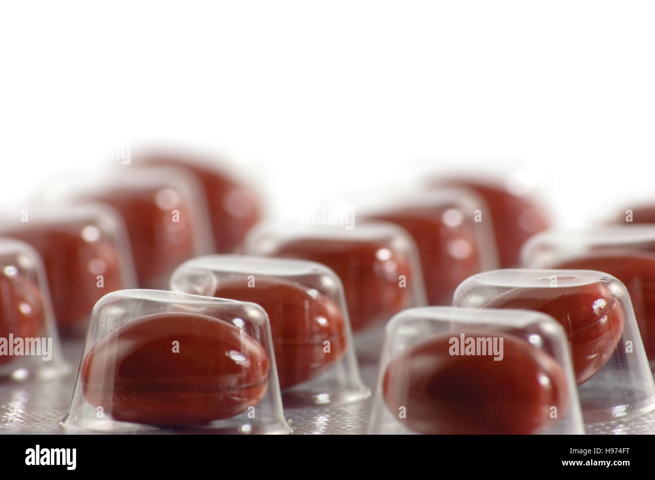 Brown pill hi-res stock photography and images - Alamy