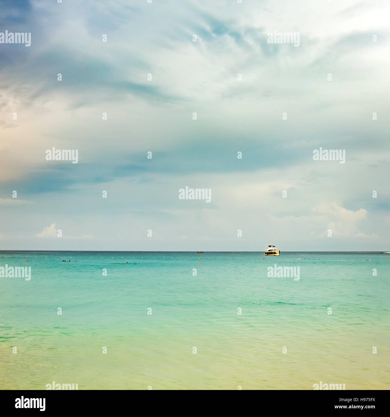 Turqoise water sea ocean hi-res stock photography and images - Alamy
