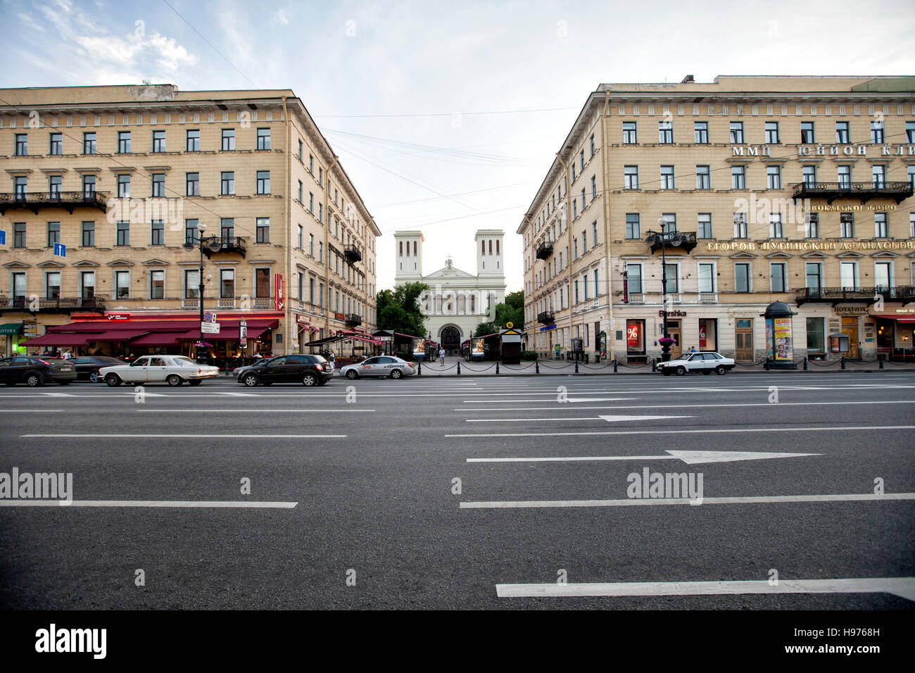 Nevsky prospekt. St. Petersburg. Russia Stock Photo - Alamy