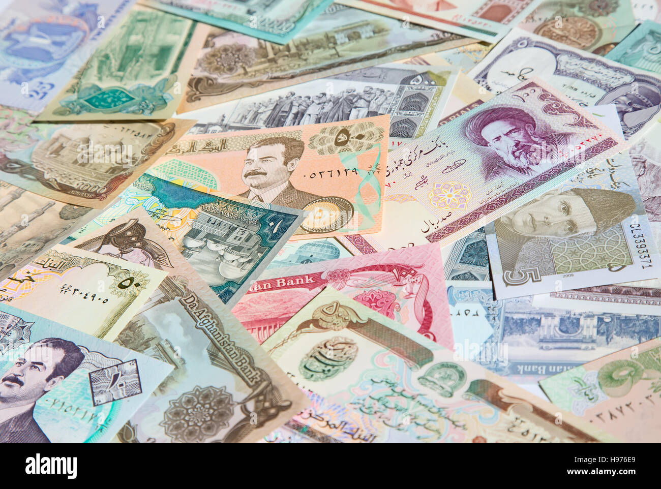 Variety of Middle East banknotes Stock Photo - Alamy
