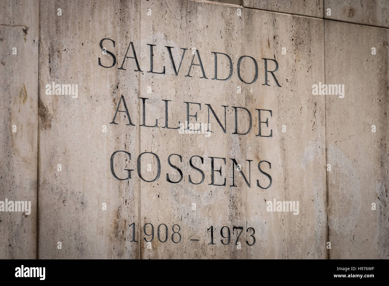 Salvador allende 1973 hi-res stock photography and images - Alamy