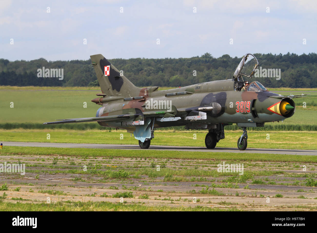 Airshow Su 27 Stock Photo - Alamy